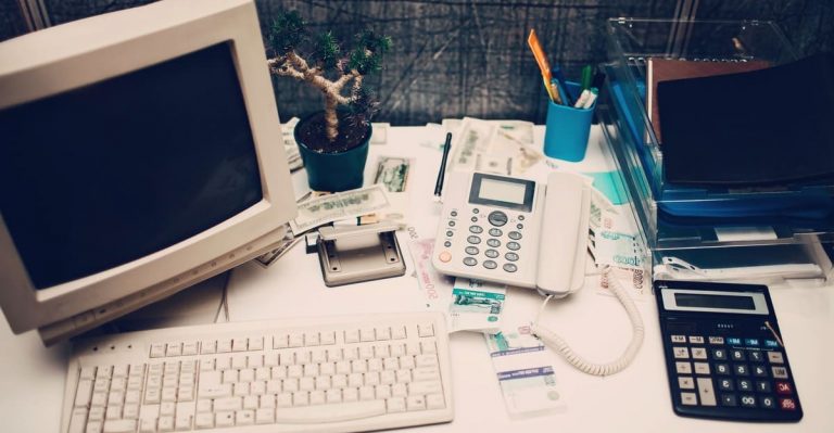 Programmiersprache Python erklärt - Definition, Vorteile & Beispiele